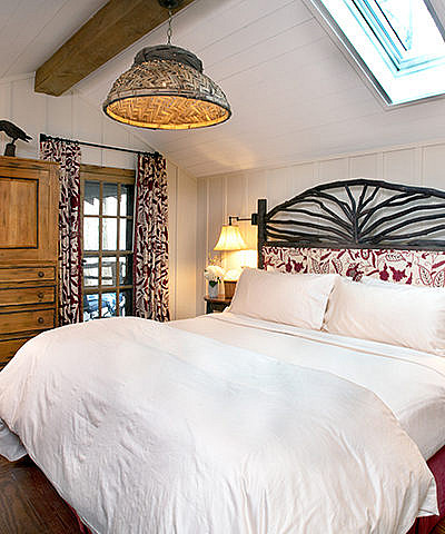 Smoky Mountains Luxury Bed & Breakfast - The Property | The Swag